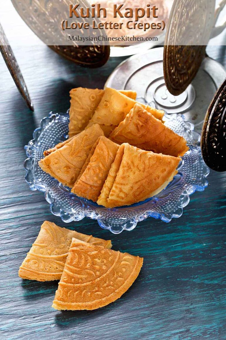 Kuih Kapit (Love Letter Crepes) - Malaysian Chinese Kitchen